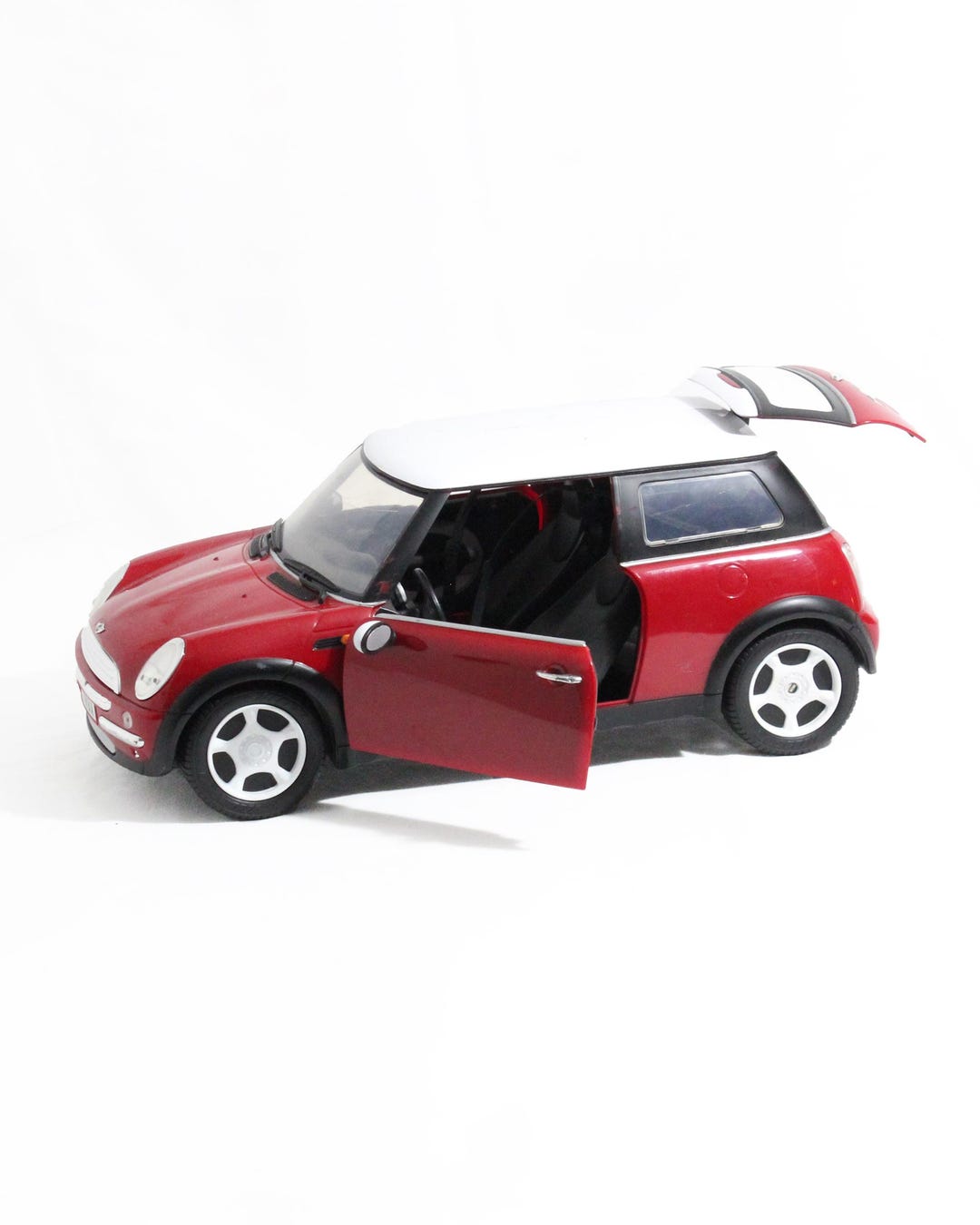 Red Barbie Mini Cooper Car 2002 | Steffi Love, Doll Vehicle, Doll Car ...