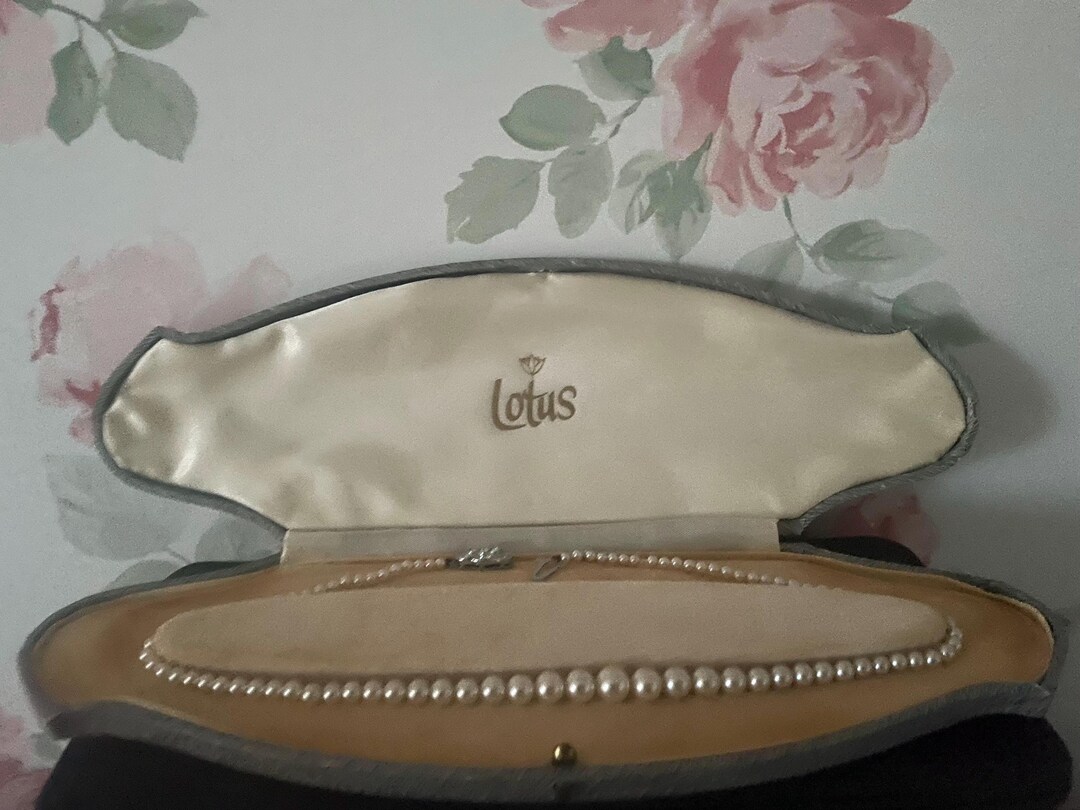 Vintage Original Box Lotus Pearls With Diamanté Clasp - Etsy