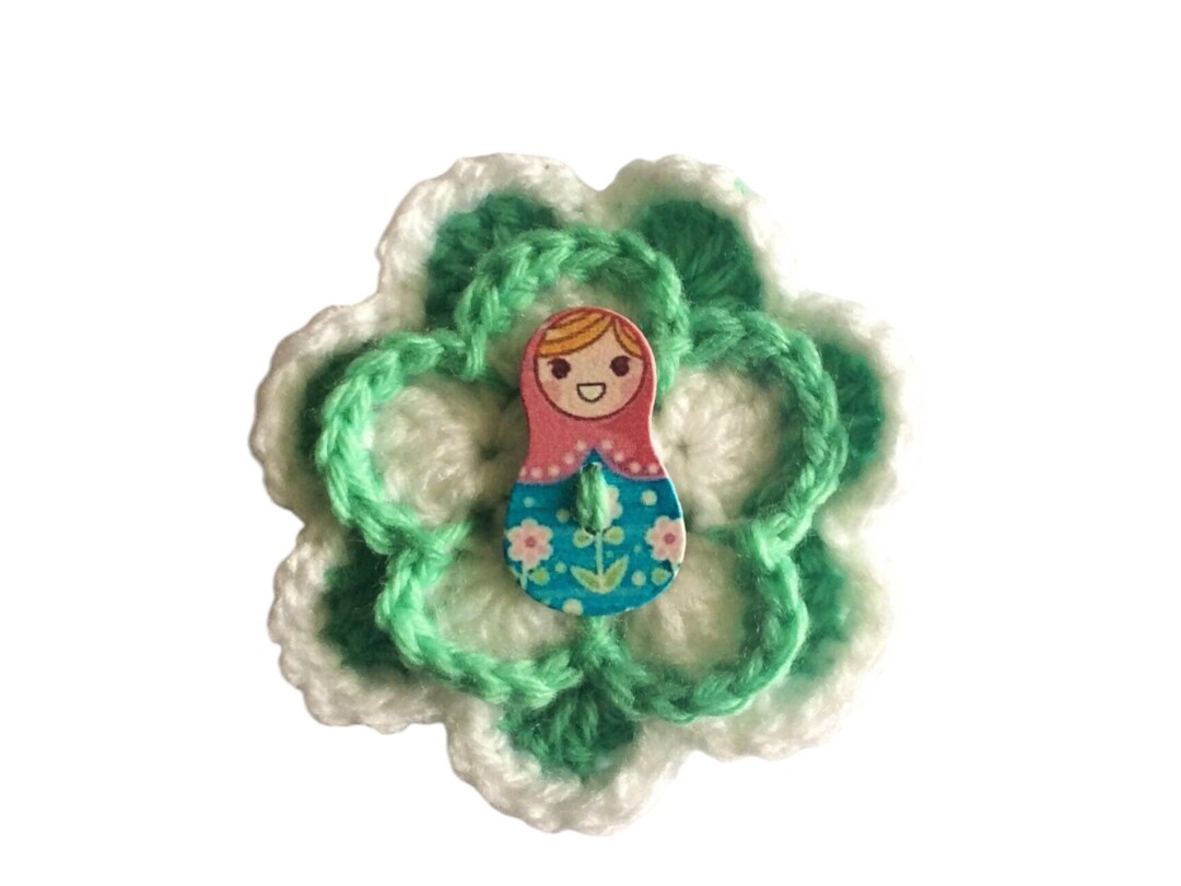 Handmade 3d Flower Brooch Pin, Crochet Retro Style Floral Jewellery ...