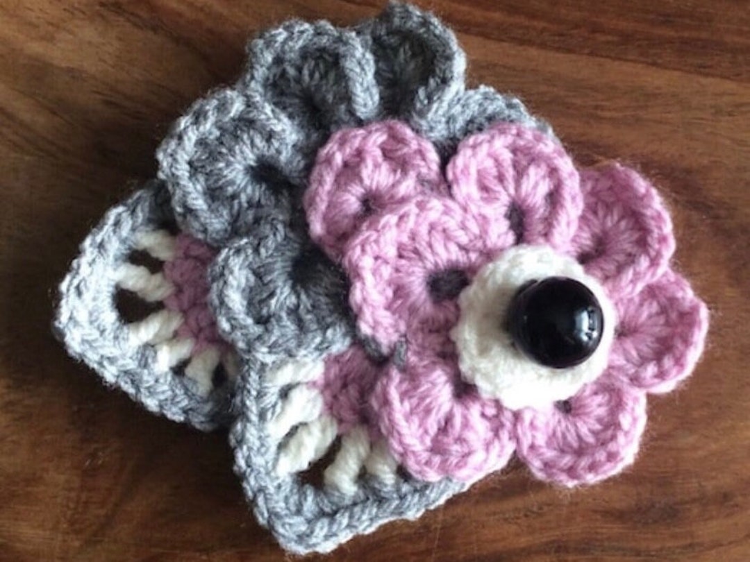 Hand Knit Crochet Flower Brooch, Textile Floral Embellishment, 3d ...