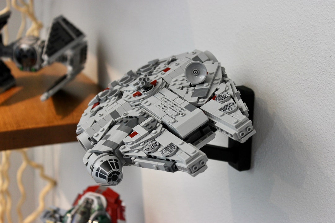 Adjustable Wall Mount for LEGO Star Wars Millennium Falcon 75375 - Etsy