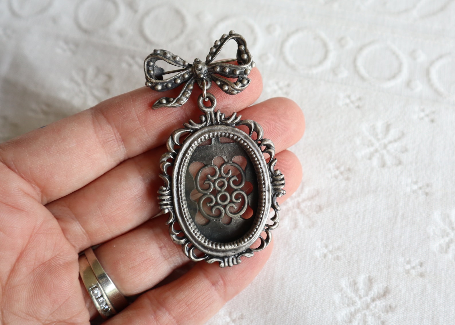 Pewter Brooch Lot Vintage Signed Pins - Etsy