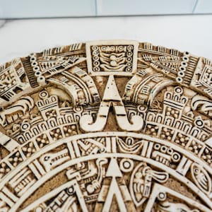 Huge 18 Inch Aztec Plate Wall Hanging, Vintage Mexican Souvenir Mayan ...