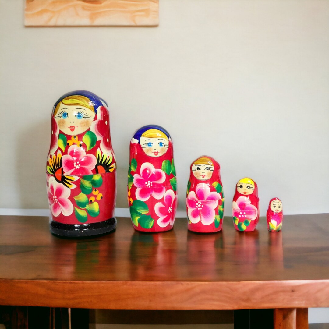 Vintage Russian Nesting Dolls Tole Painted Wood Stacking Figurines ...