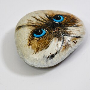 Hand Painted Rock Paperweight Persian Cat Painting on Stone Figurine - Etsy