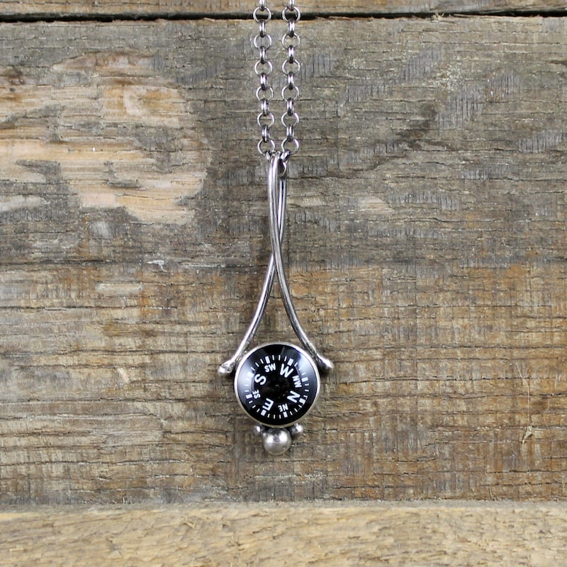 Working Compass Necklace for Women - Etsy
