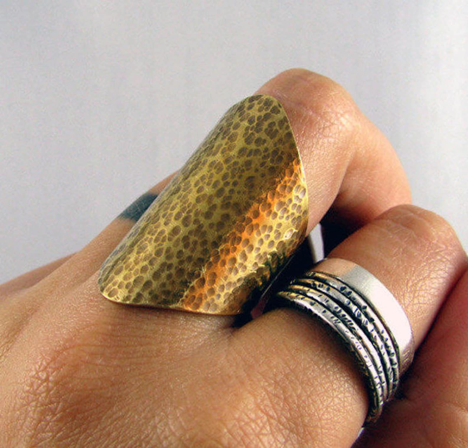 Warriors Shield - Hammered Brass Ring - MADE TO ORDER - Etsy