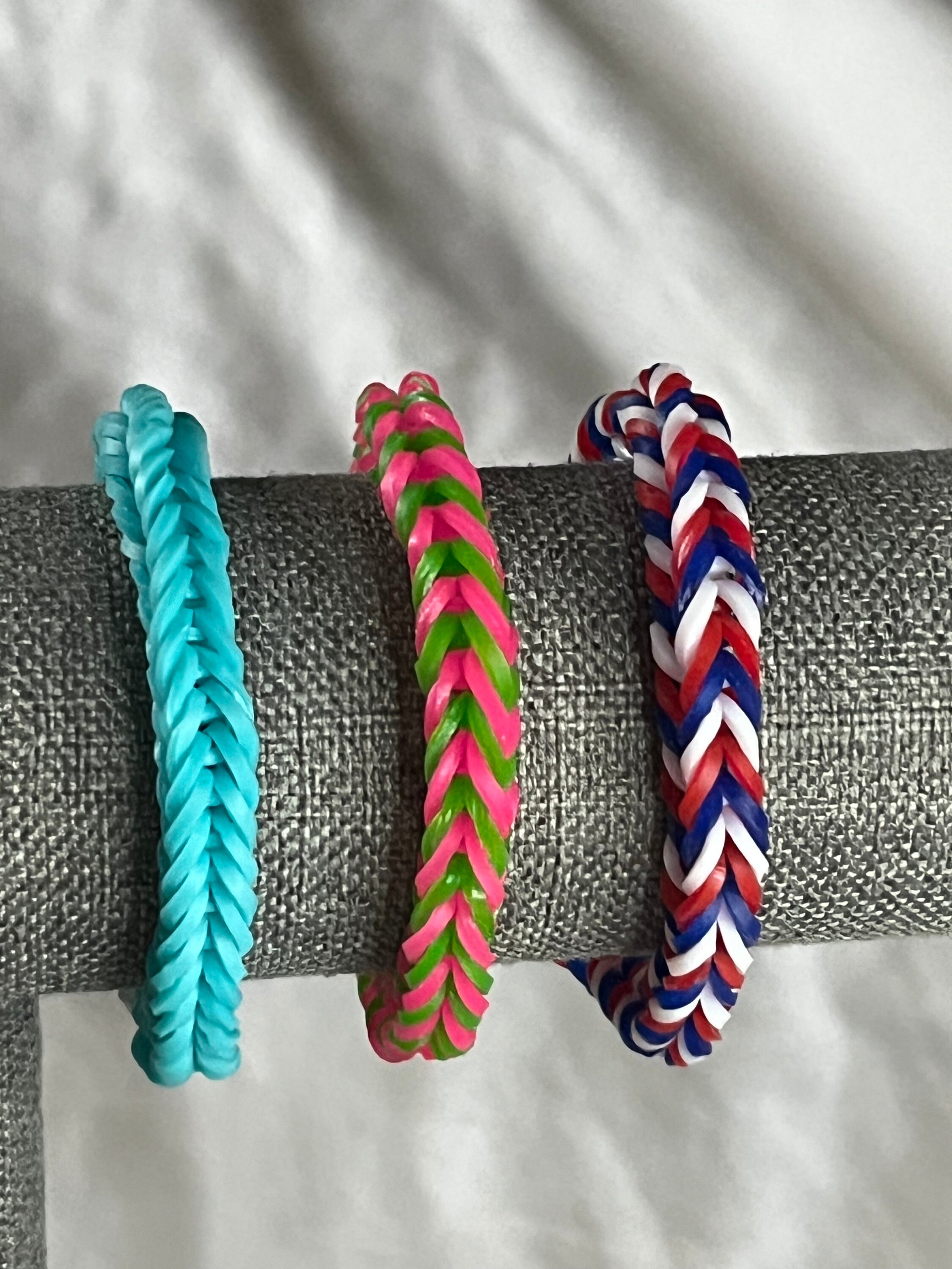 Rainbow Loom Fishtail Friendship Bracelet - Etsy