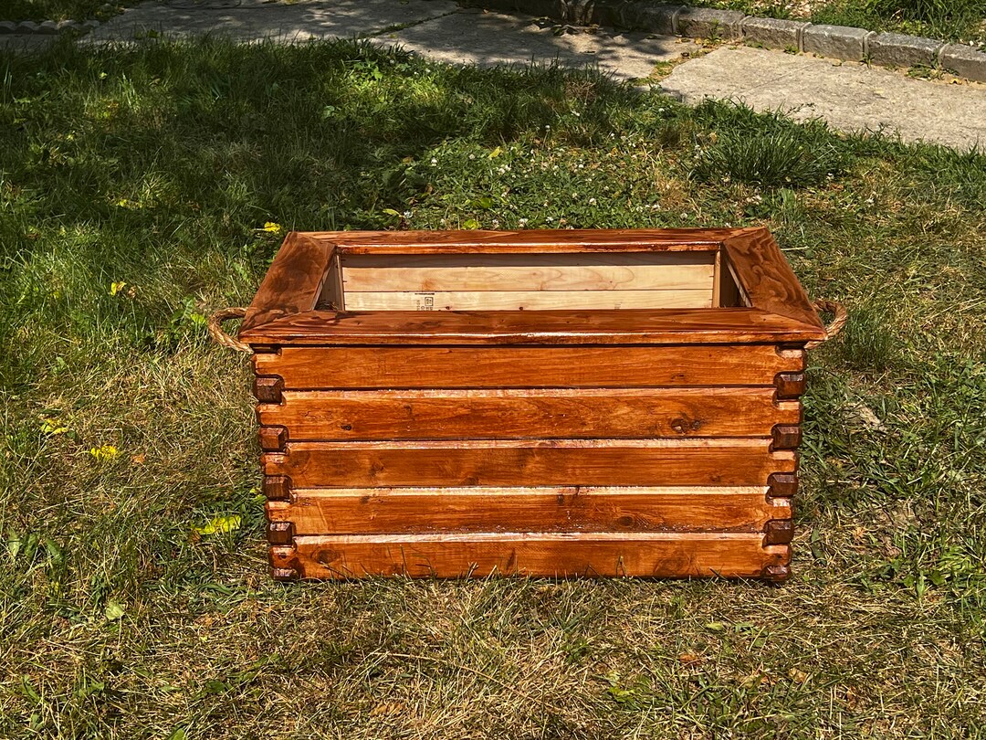 Interlock Oversized Planter - Etsy