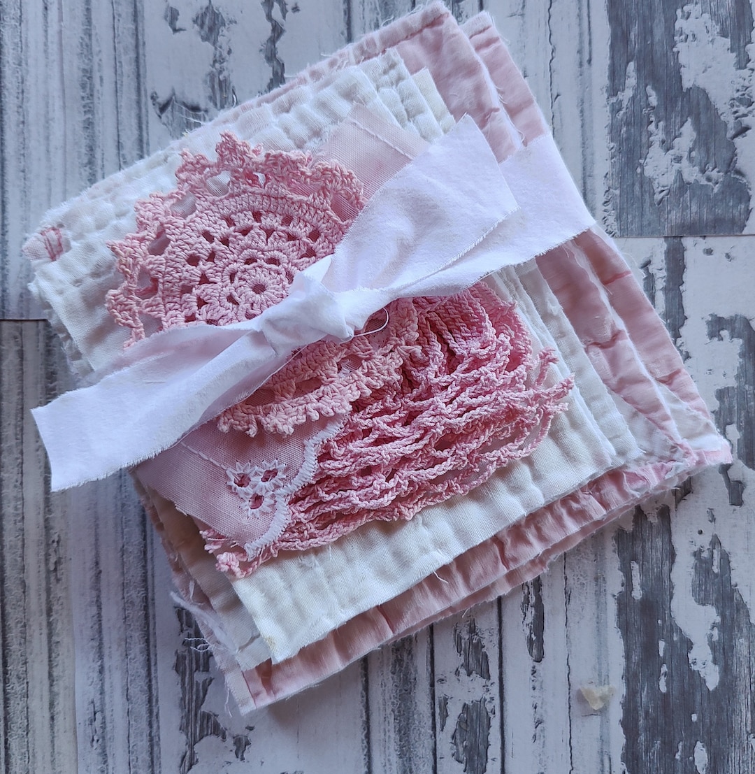 Vintage Quilt Blocks and Lace 10 Pieces Fabric Journaling Needle Book ...