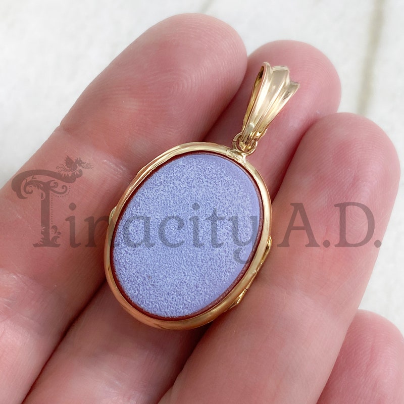 Victorian Locket - Etsy