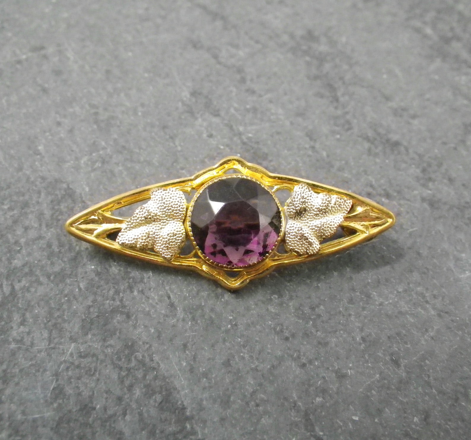 Vintage Gold-tone Fancy Victorian Bar Pin With Green Gold Leaf Design ...