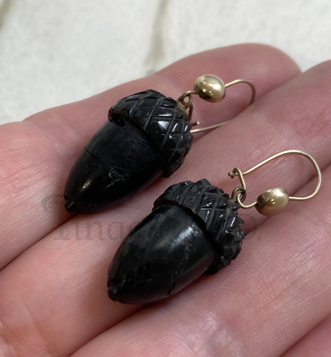 A Pair of Antique Victorian Carved Jet Acorn Design Dangle Earrings ...