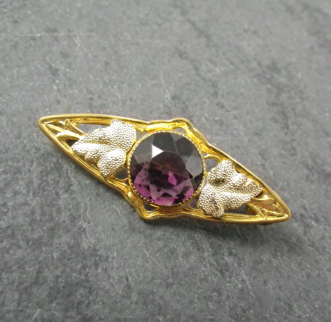 Vintage Gold-tone Fancy Victorian Bar Pin With Green Gold Leaf Design ...