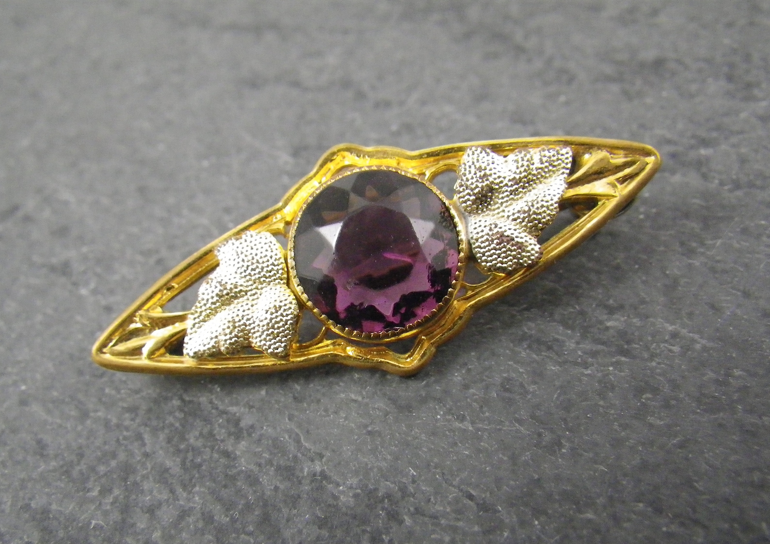 Vintage Gold-tone Fancy Victorian Bar Pin With Green Gold Leaf Design ...