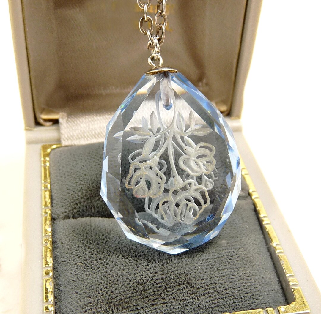 Art Deco Intaglio Etched Blue Glass Pendant Necklace - Etsy