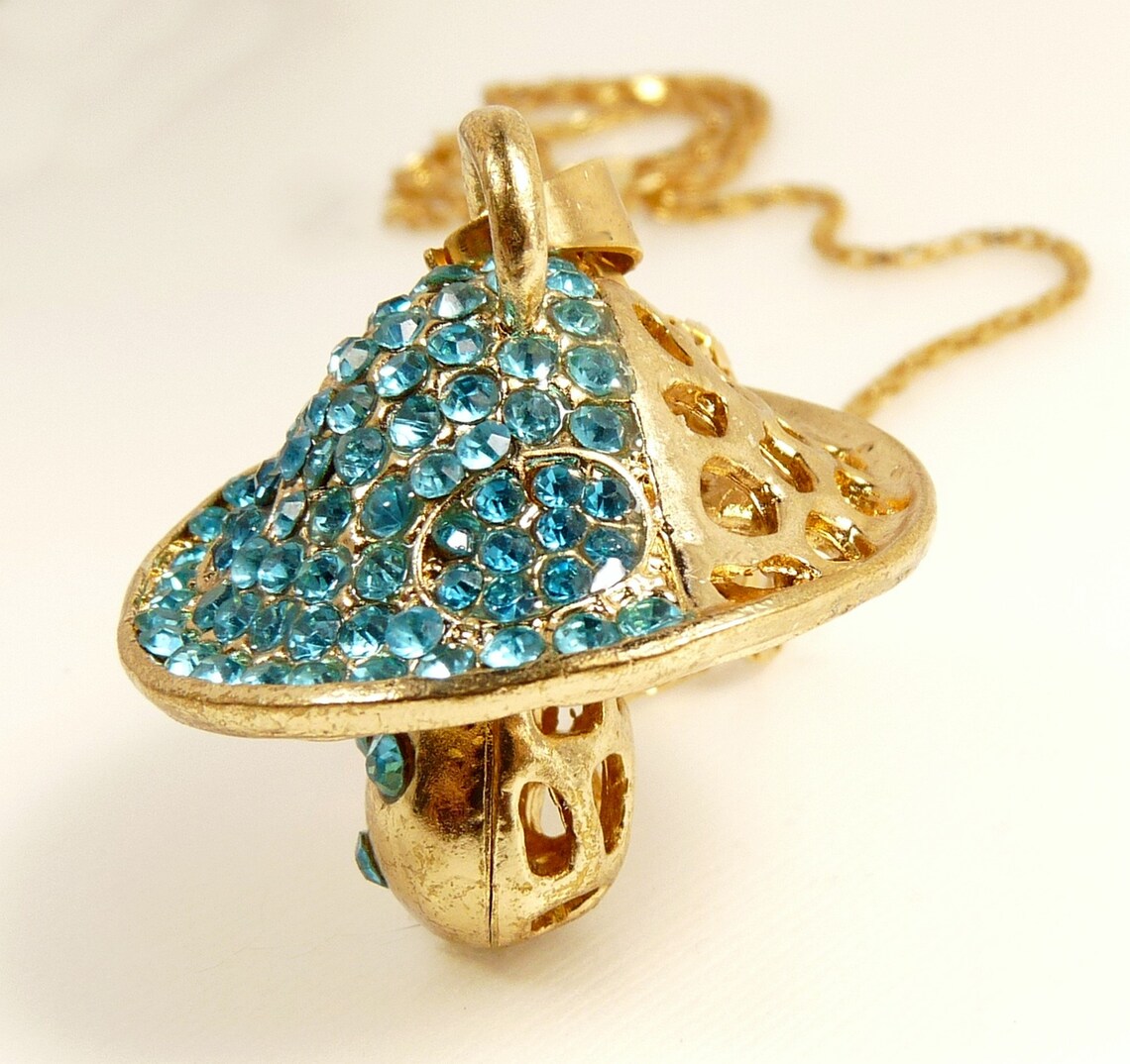 Betsy Johnson Jewelry Toadstool Pendant Necklace Blue Rhinestone ...