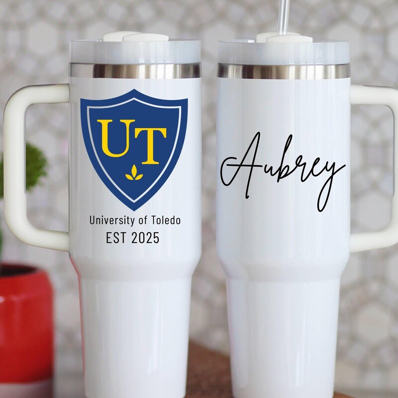 College Alumni Gifts - 60+ Gift Ideas for 2025