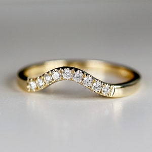 Curved Diamond Wedding Band 14k Gold, Contour Organic Wedding Band ...