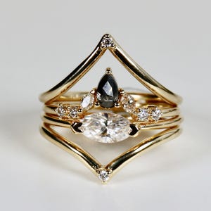 Chevron Wedding Band, 14k Gold Chevron Ring, Curved Wedding Band, Gold ...