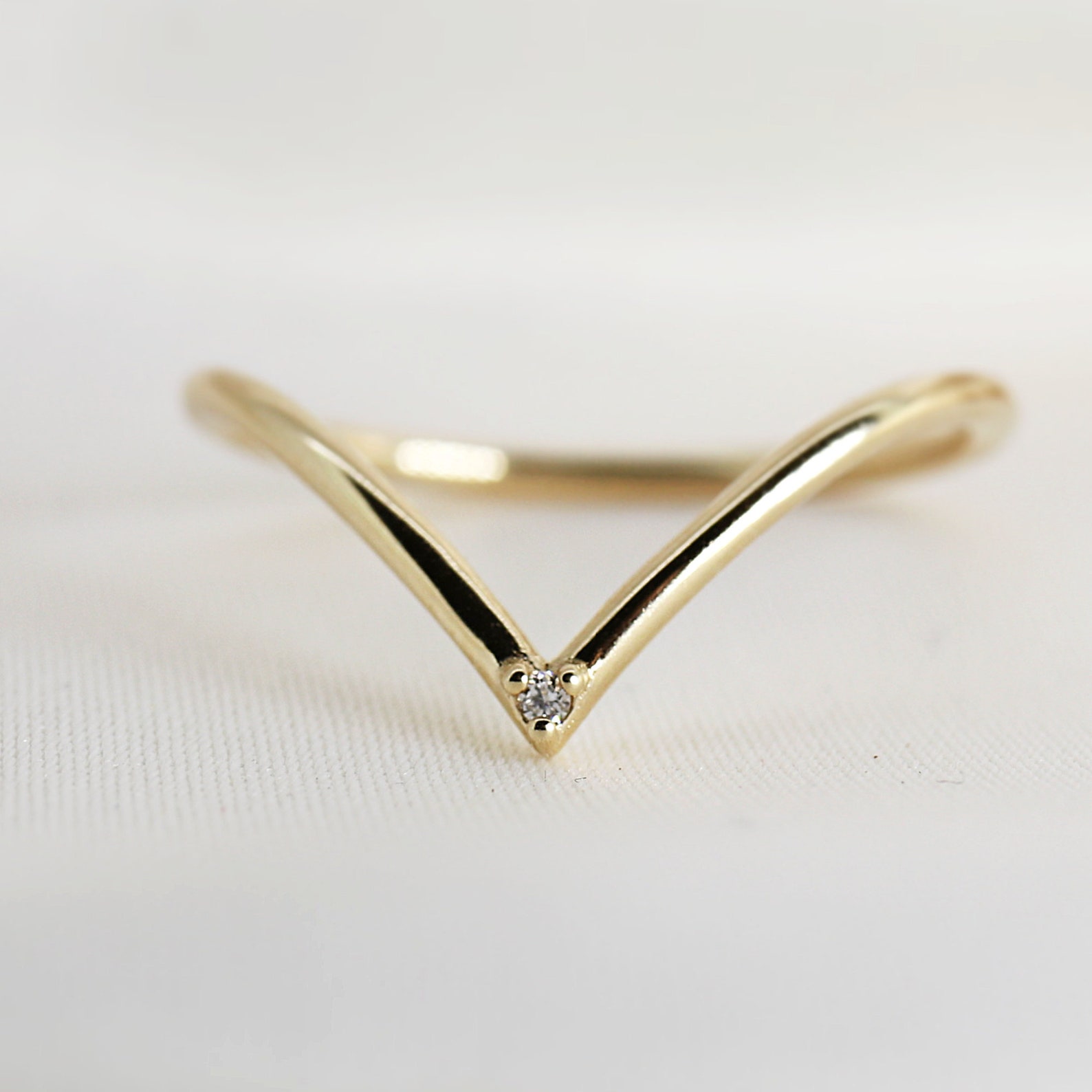 Chevron Wedding Band 14k Gold Chevron Ring Curved Wedding - Etsy