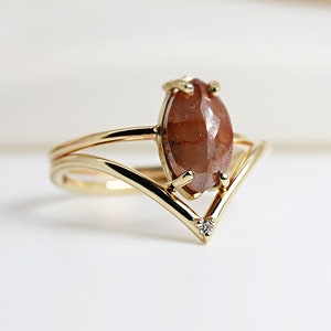 Chevron Wedding Band, 14k Gold Chevron Ring, Curved Wedding Band, Gold ...