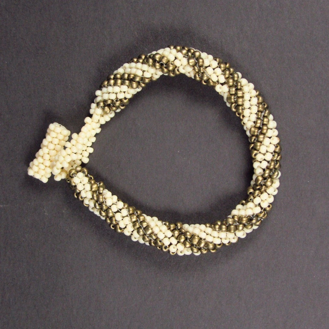 Peyote color crema y marrón con pulsera de cuentas de semillas con ...