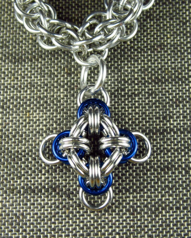 Aluminum Elven Rope With Bicubix Weave Pendant Chainmaille - Etsy
