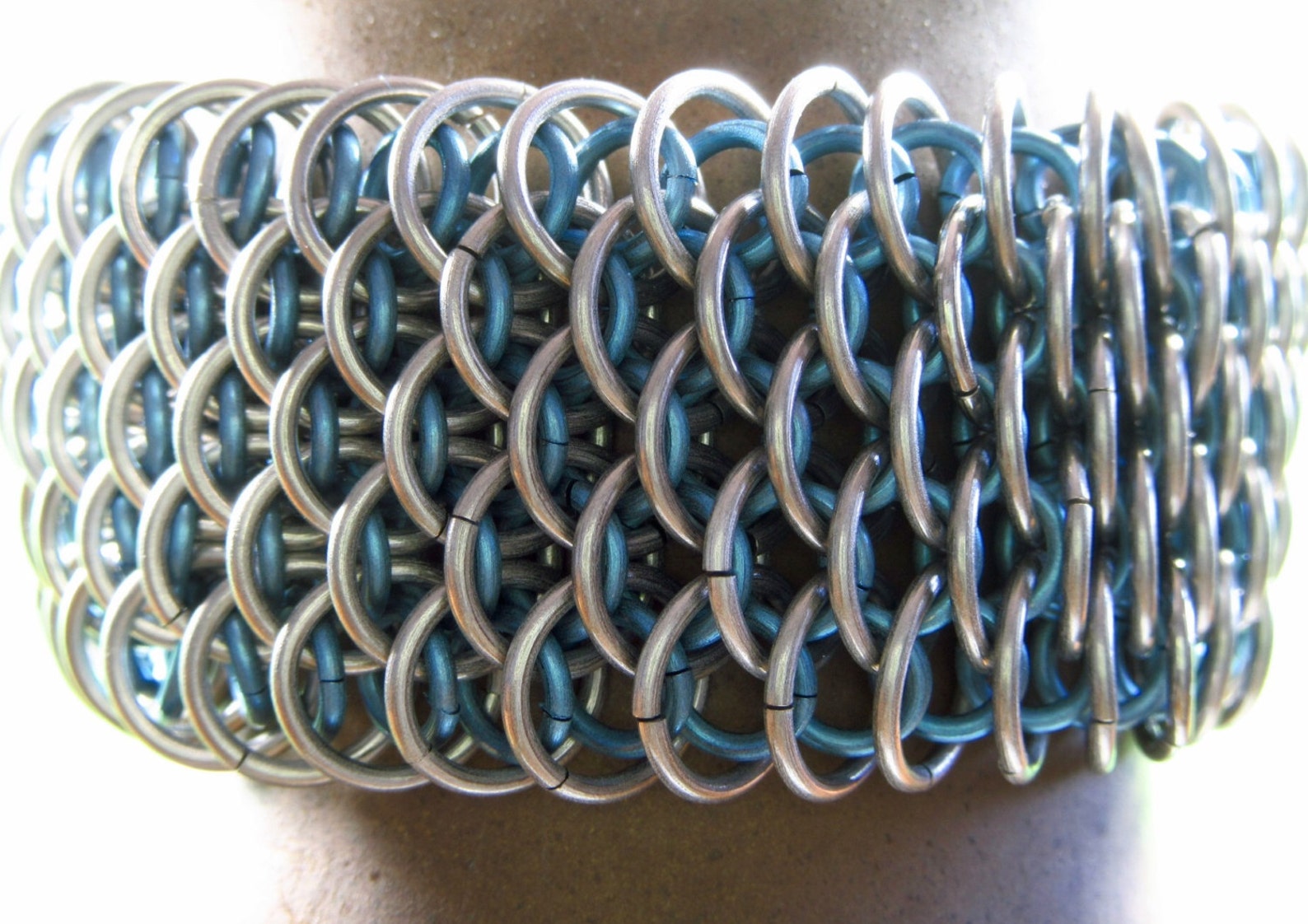 Anodized Titanium Dragon Scale Weave Chainmaille Bracelet - Etsy