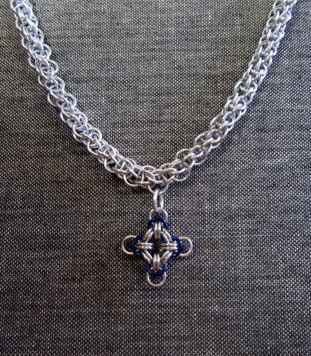 Aluminum Elven Rope With Bicubix Weave Pendant Chainmaille Necklace - Etsy