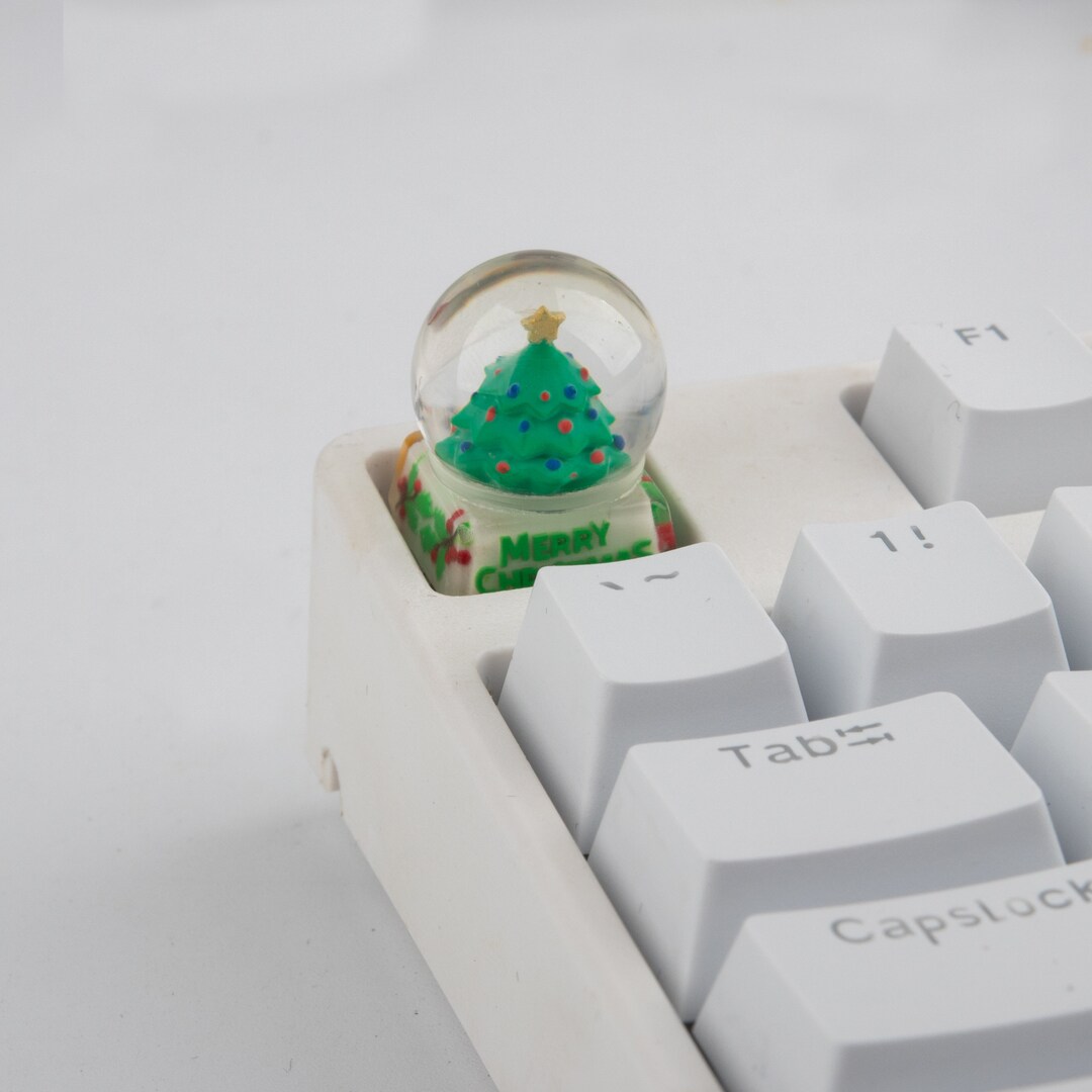 Christmas Tree Handcrafted Resin Keycap, Custom Artisan Glossy Touch ...