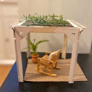 Miniature Decor Pergola With Greenery L 1:12 Scale Dollhouse Miniatures ...