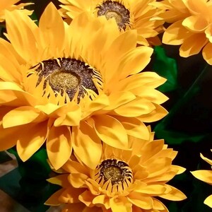 Giant Foam Sunflower: Freestanding Photo Prop Decor, Wizard the Oz - Etsy