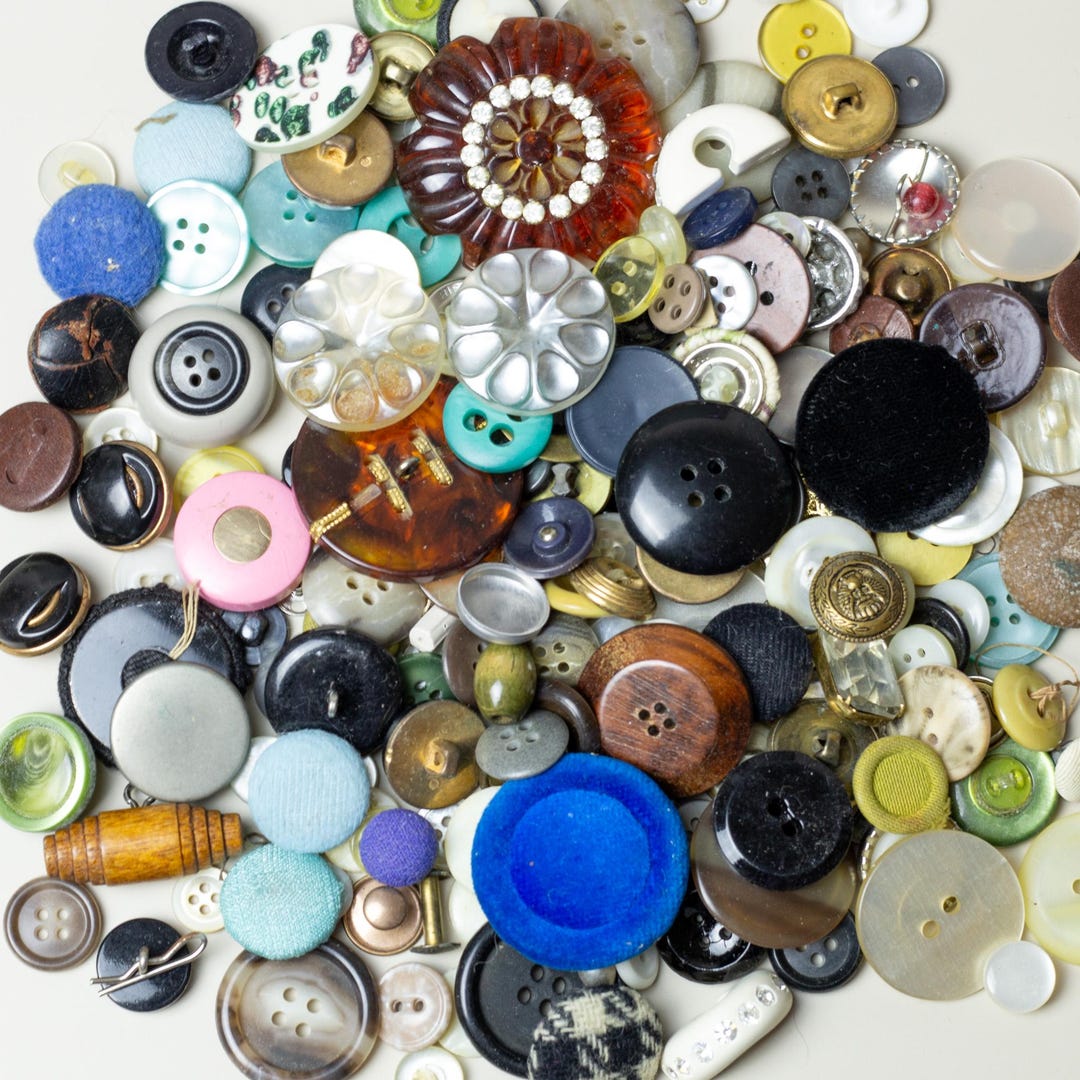 Vintage Button Assortment, 9 Oz. - Etsy