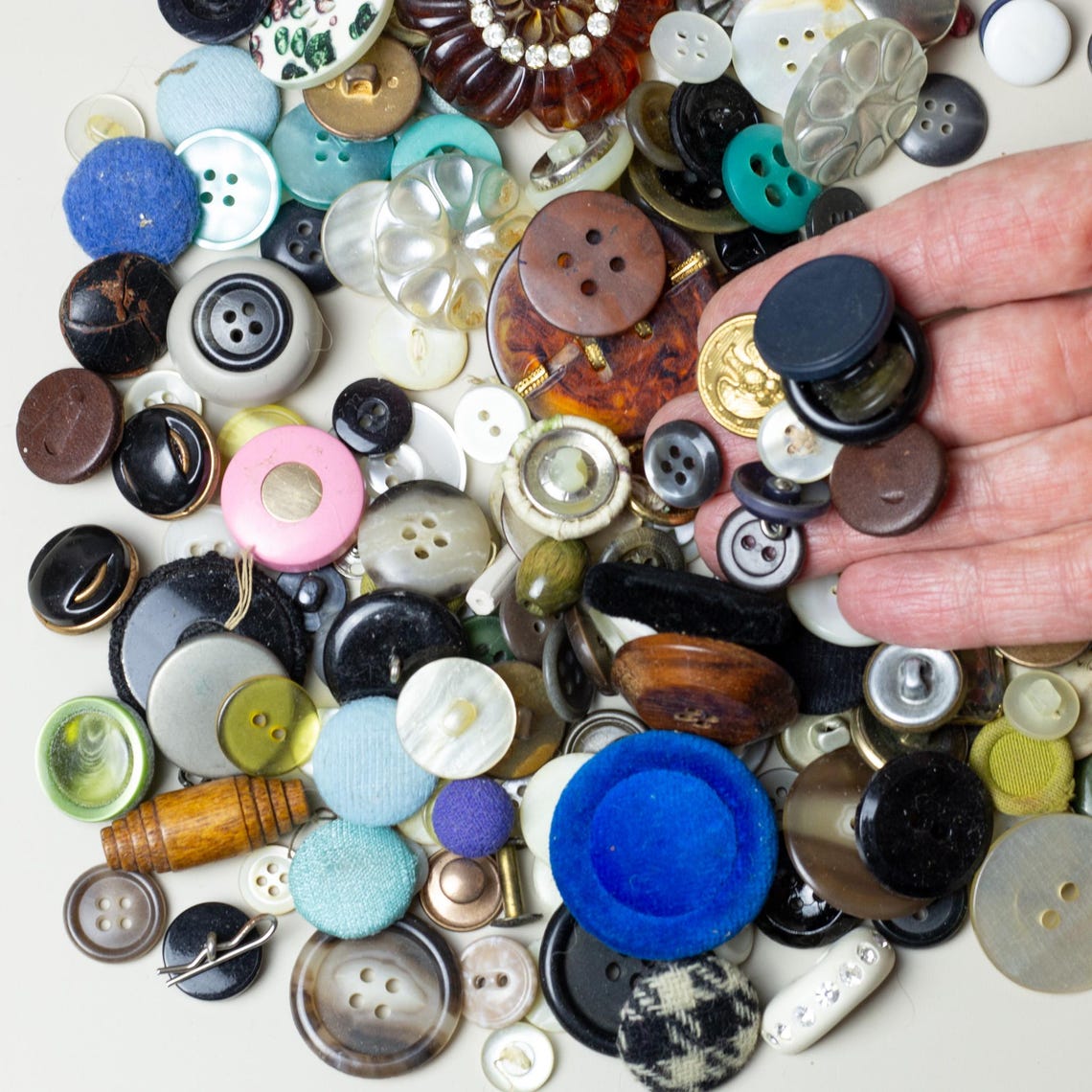 Vintage Button Assortment, 9 Oz. - Etsy