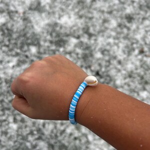 Preppy Blue Seashell Clay Bead Bracelet - Etsy