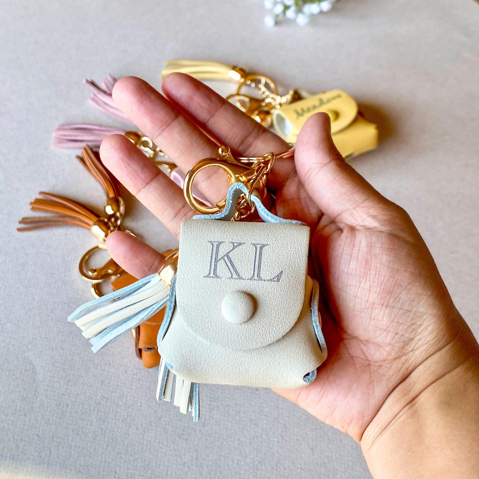 Personalized Earpod Leather Case,custom Engraved Name or Initial AirPod ...