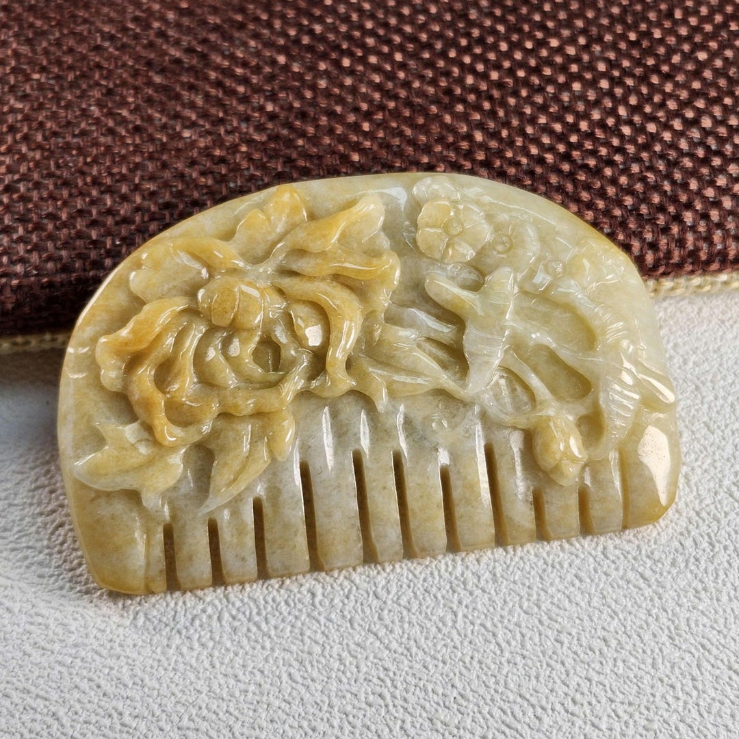 Grade A Jade Lovely Jade Comb Well Carved Untreated Natural Jadeite ...