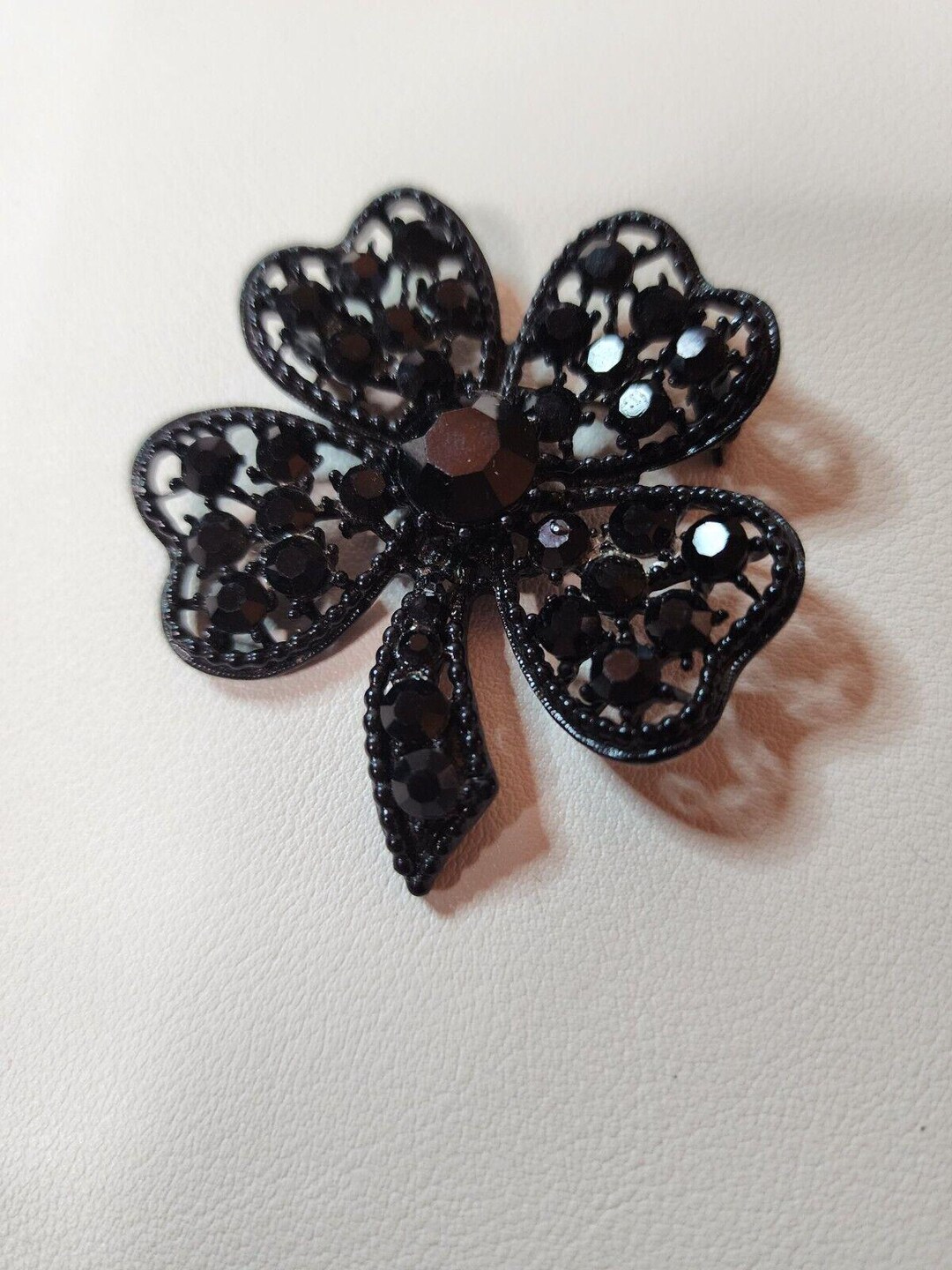 Vintage Weiss Black Rhinestone Four-leaf Clover Brooch – Signed - Etsy