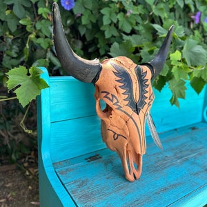 Thunderbird - Real Bison Skull / Painted Buffalo Skull Art - Etsy