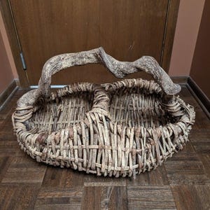 Vintage Primitive Hand Woven Basket With Branch Handle Cornucopia ...