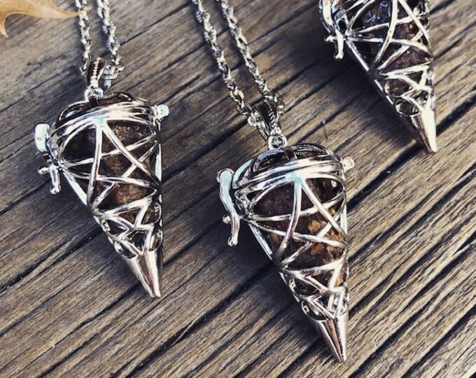 Ancient Amber Pentacle Locket With Pure Amber Resins - Etsy