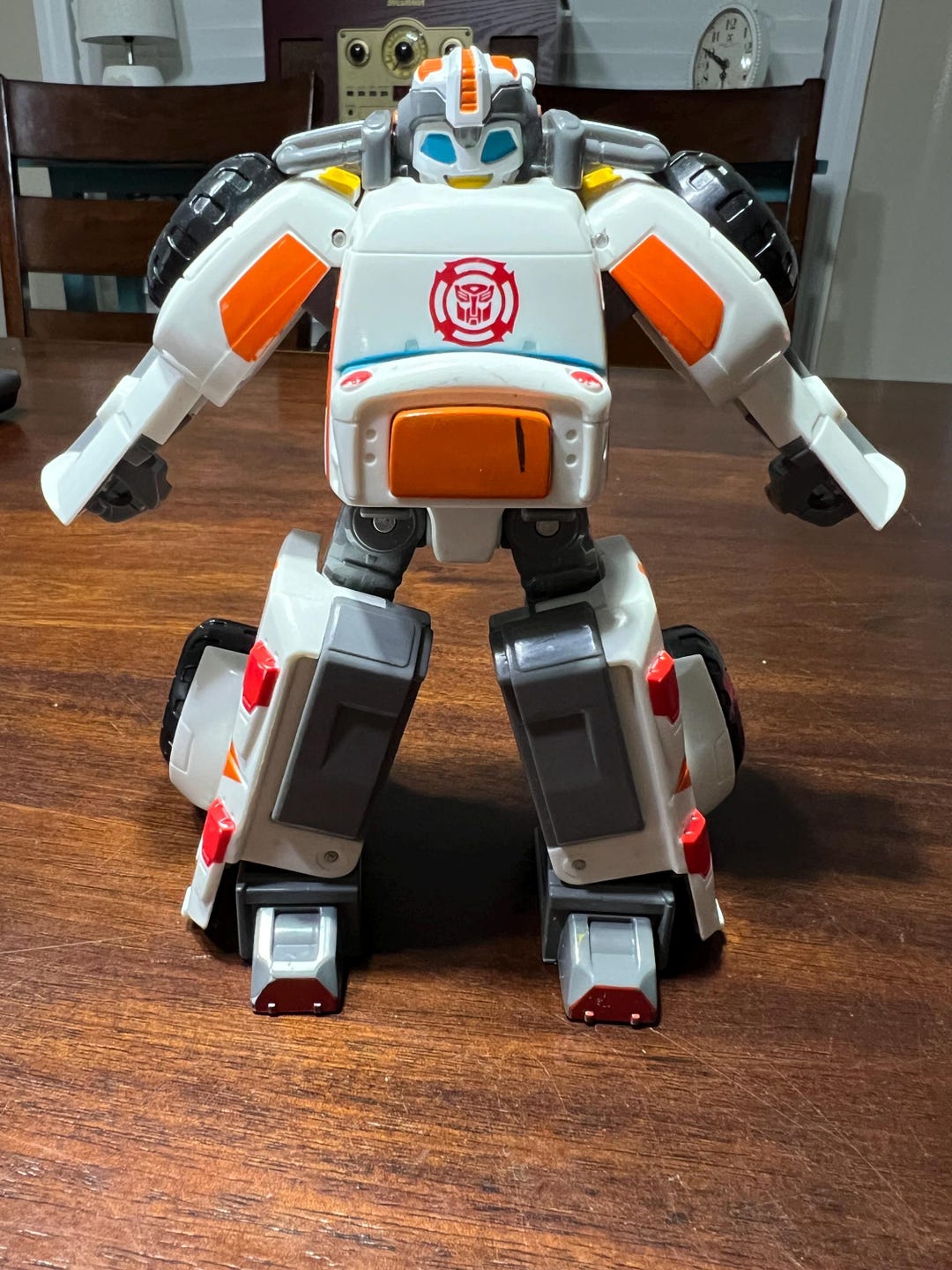 Hasbro Playskool Heroes Transformers Rescue Bots Medix the Doc Bot Toy ...