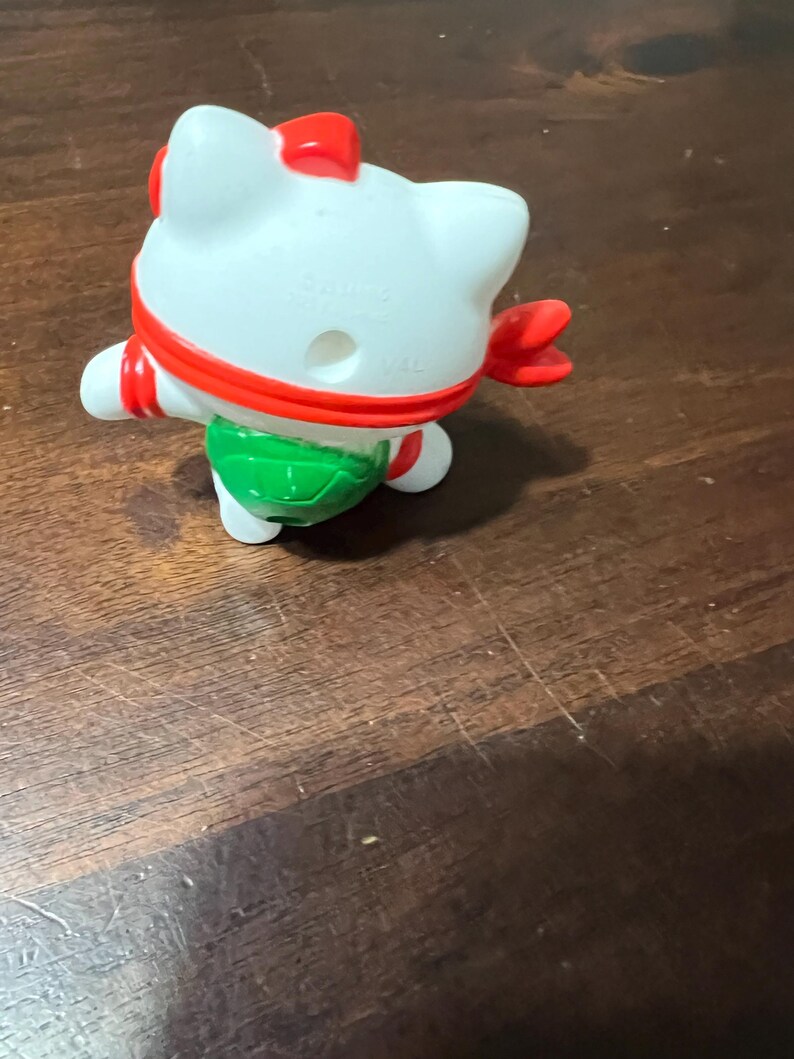 2025 Mcdonald's Hello Kitty X Raphael (white) Teenage Mutant Ninja ...