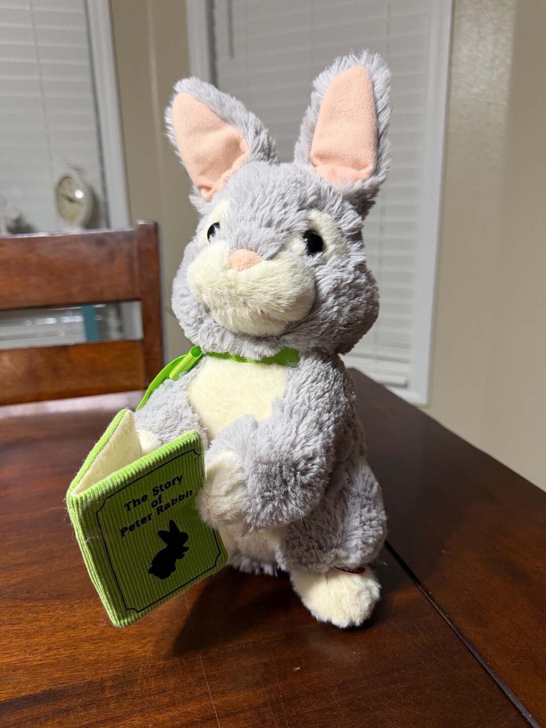 Sound 'n Light Animatronics BUNNY RABBIT Plush Reads Story of Peter ...