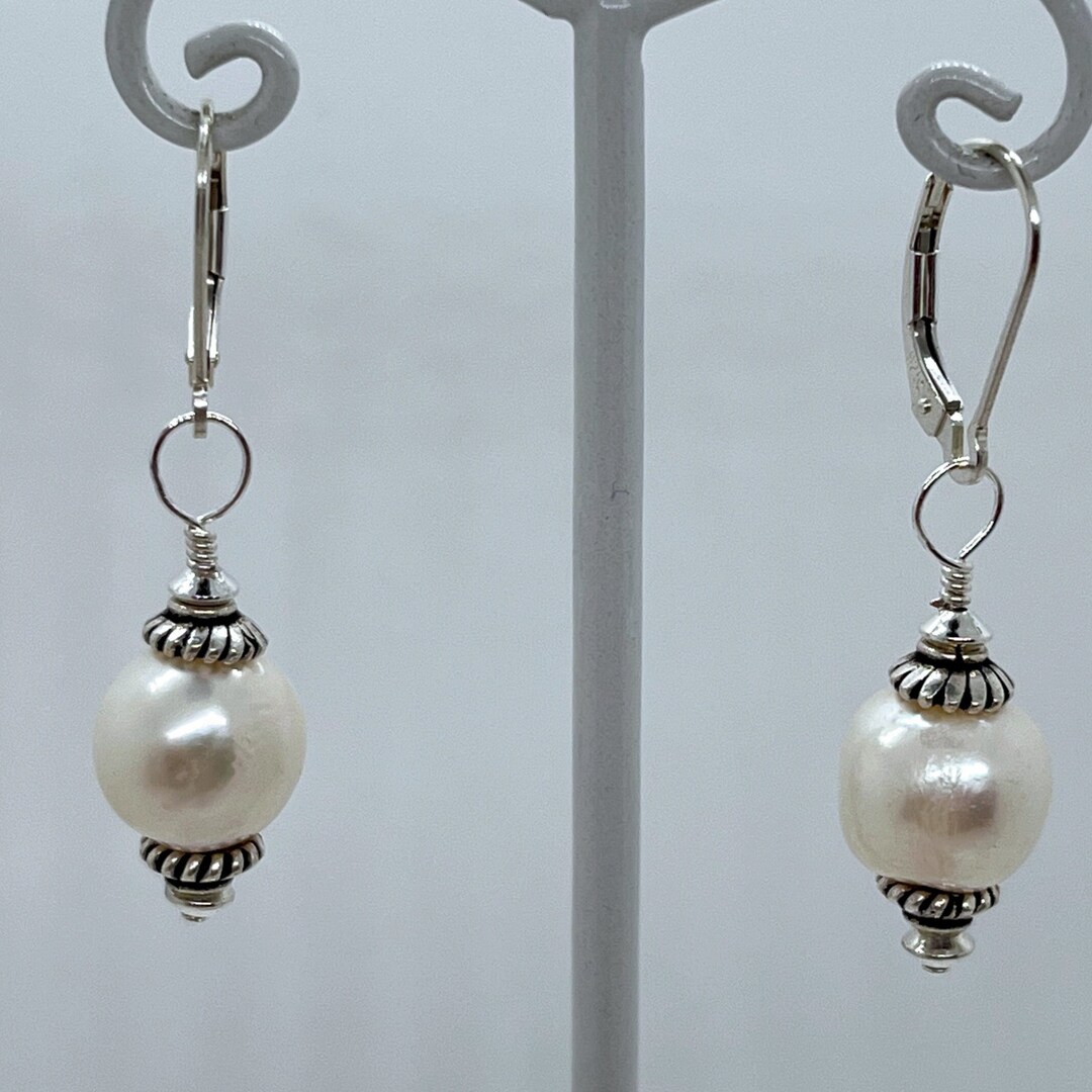 Freshwater Pearl Dangle Earrings: Sterling Silver Lever Back ...