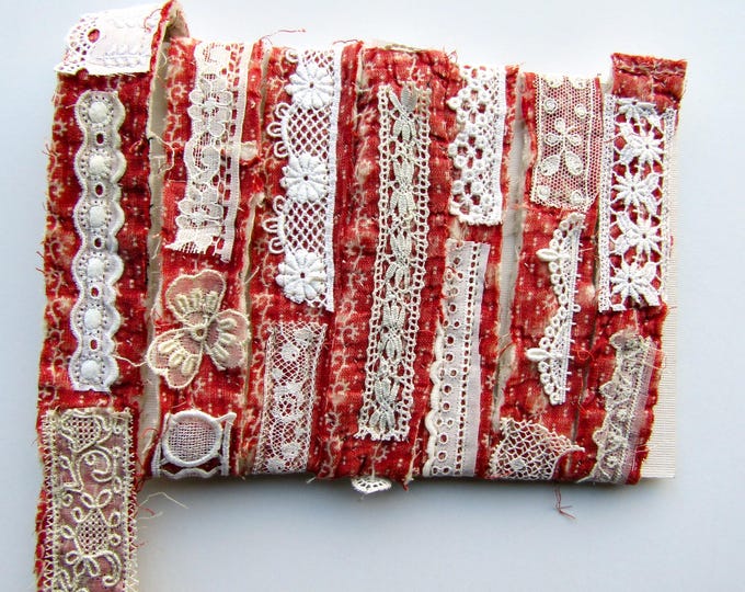 Antique Red Calico With Lace Embellishment Quilt Ribbon or Wrap ...