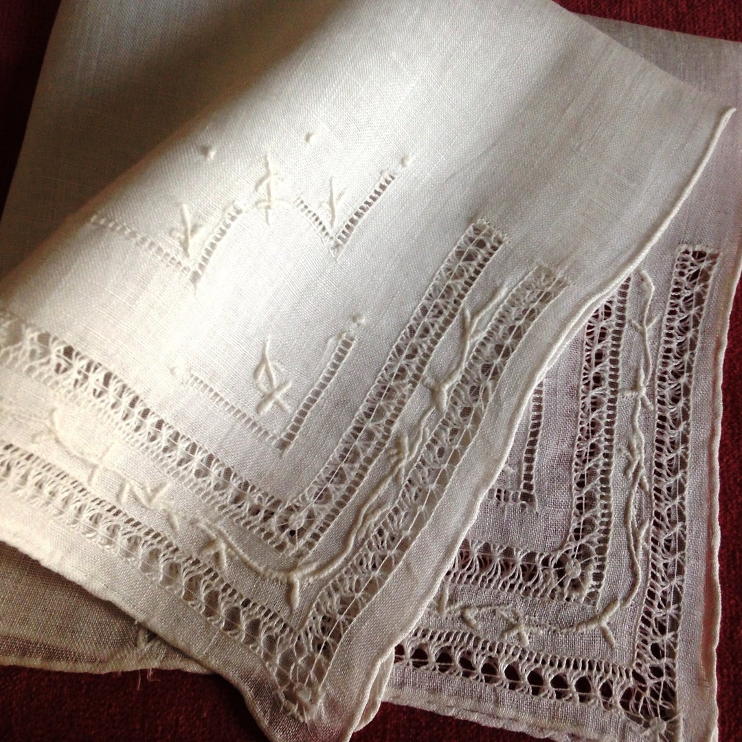 White Vintage Handkerchief Fancy Drawn Thread Work Corners, Hand Rolled ...