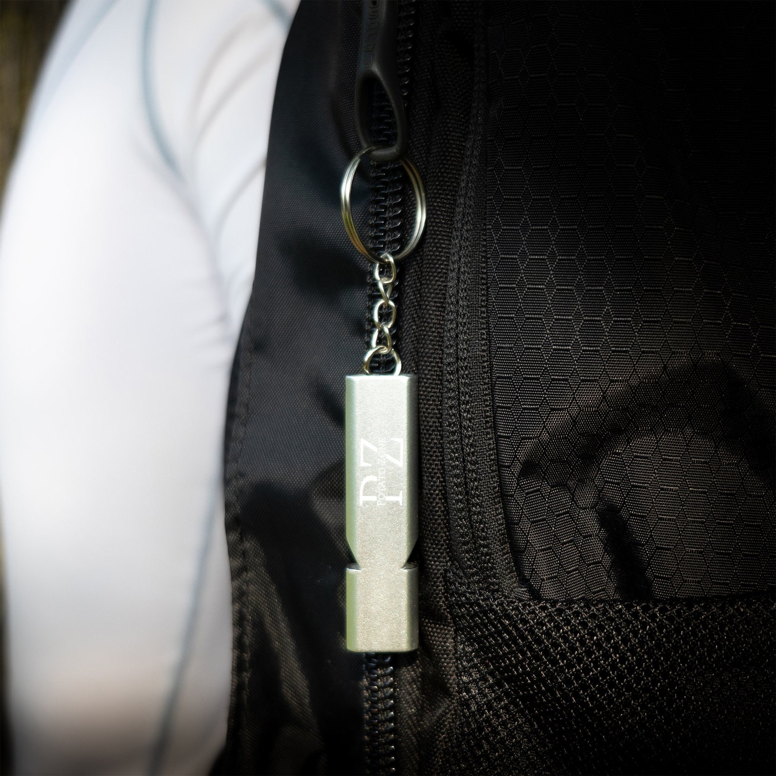 Emergency Whistle – Survival Keychain Whistle Emergency – 120db Loud ...