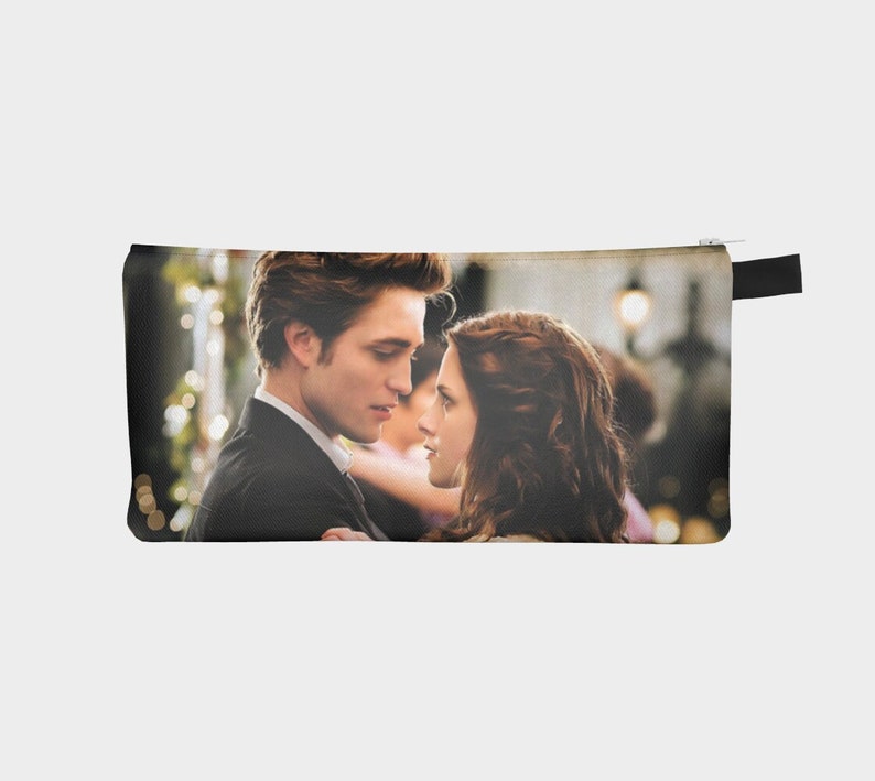 Twilight Edward Cullen, Bella Swan, Robert Pattinson, Kristen Stewart ...